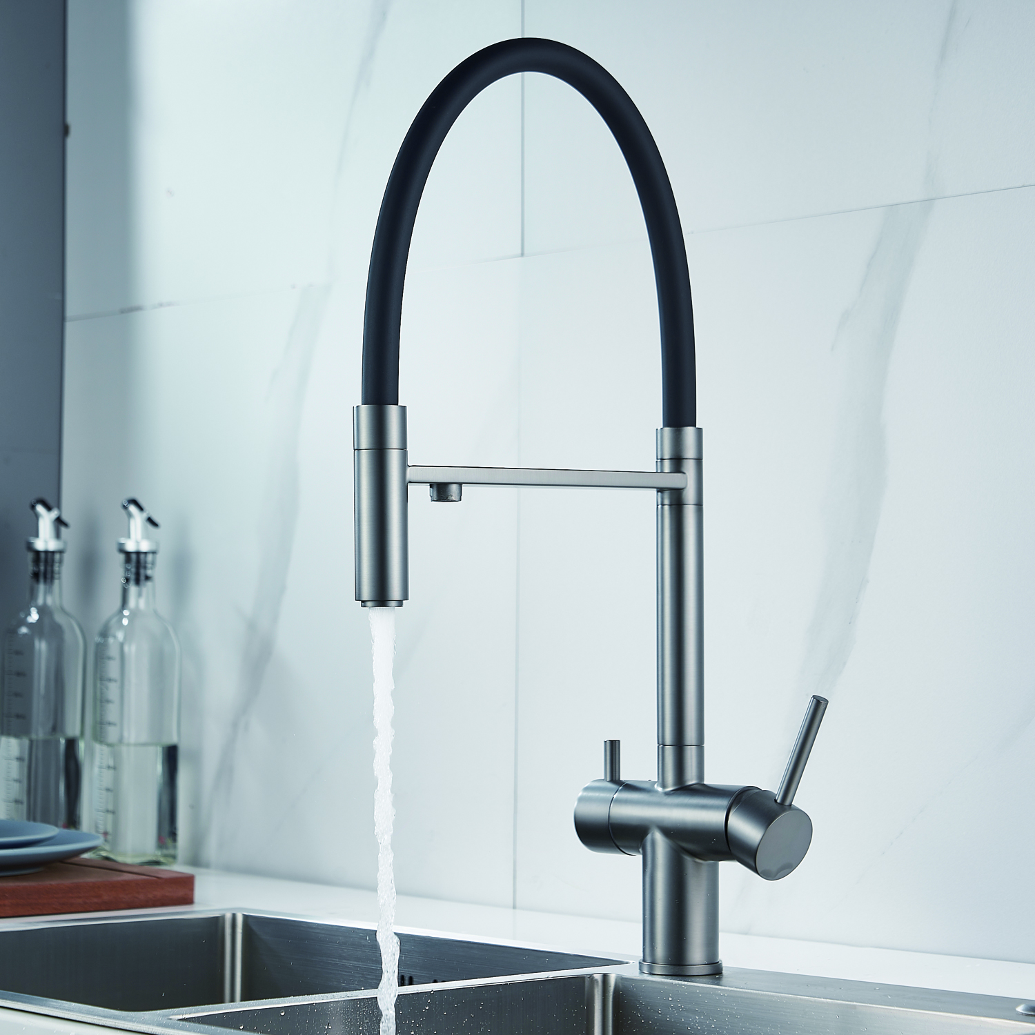 Смеситель для кухни с гибким изливом Shevanik S178T купить в Москве - интернет-магазин ROSE